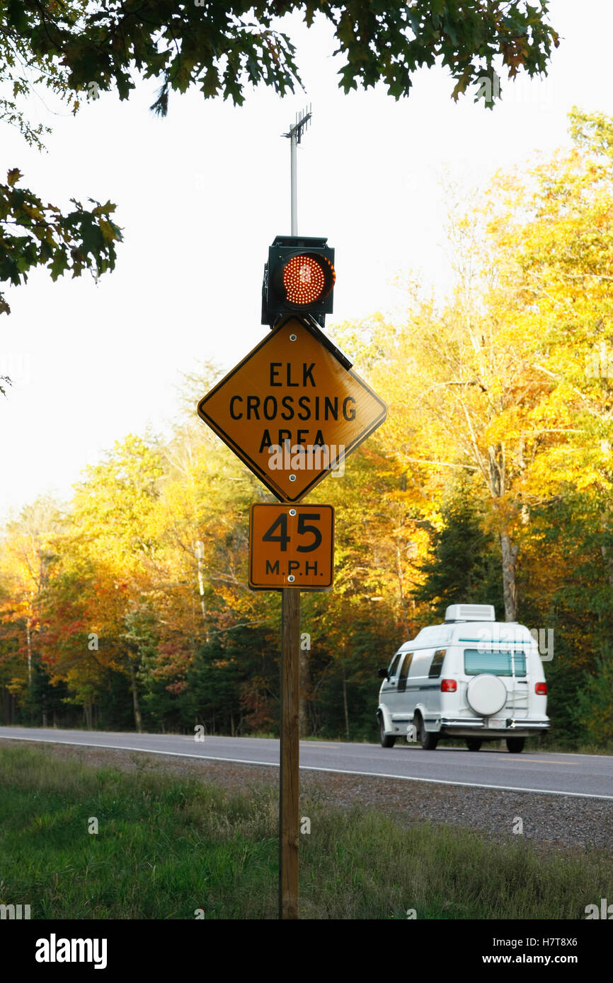 Safety Sign For Elk Crossing Stock Photo - Alamy