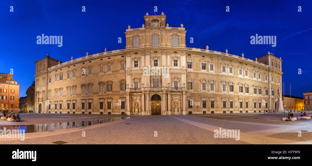 Emilia Roma High Resolution Stock Photography and Images - Alamy