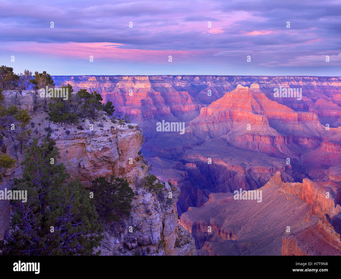 Grand Canyon as seen from Mohave Point at sunset, Grand Canyon National ...