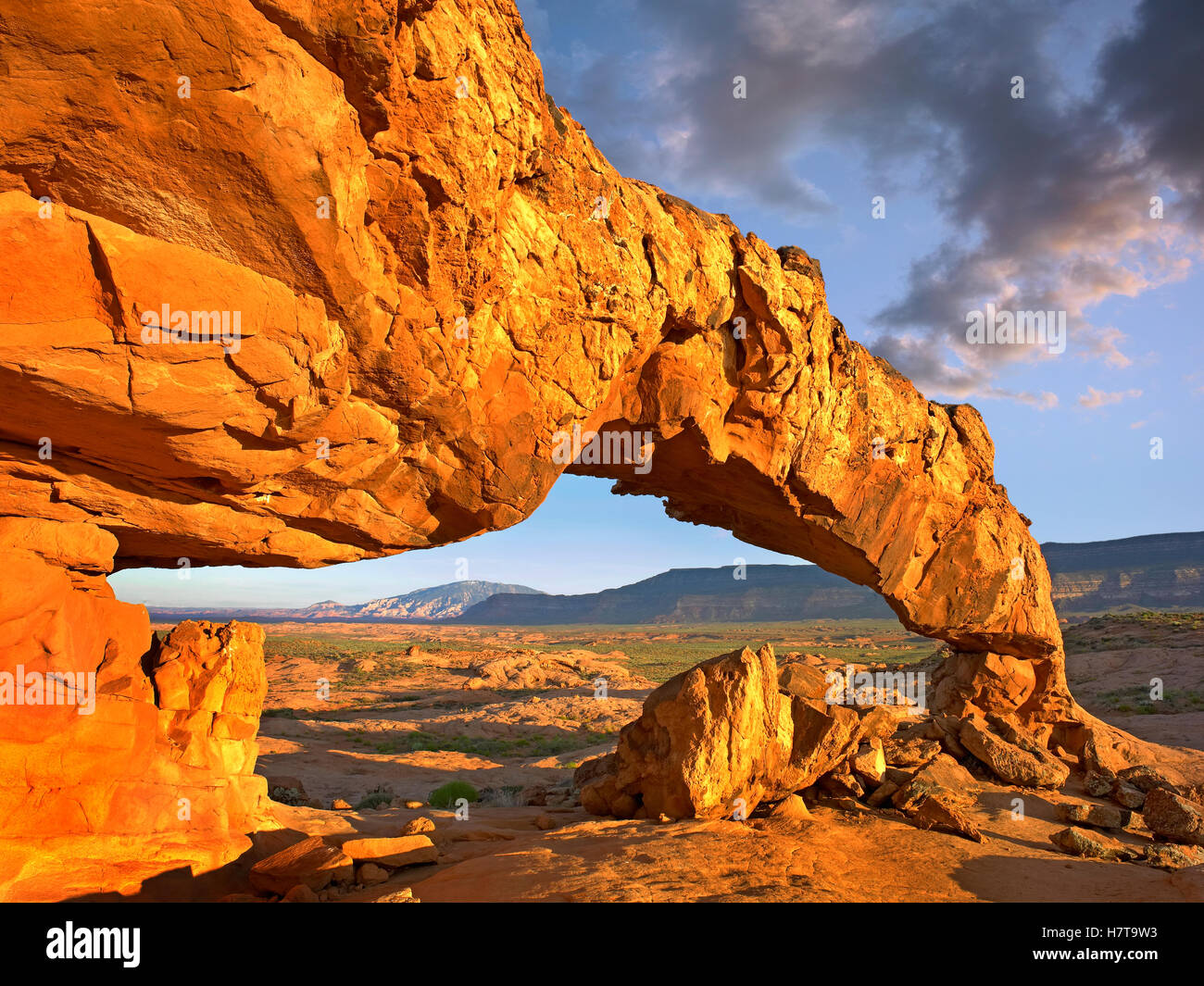 Sunset Arch, Escalante National Monument, Utah Stock Photo - Alamy
