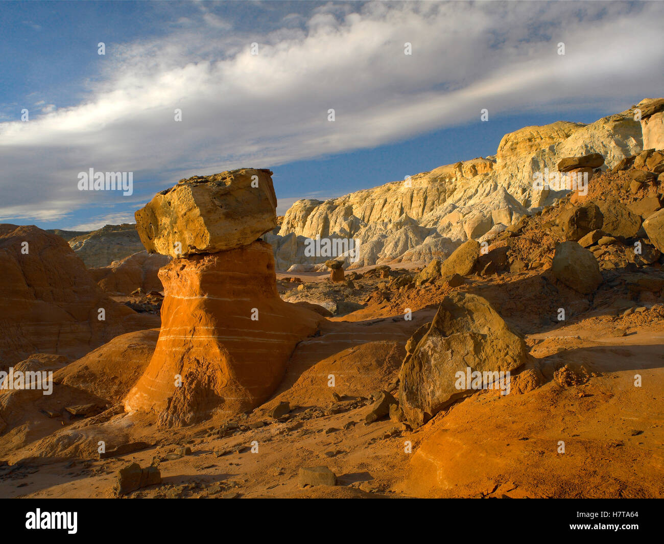 Toadstool Caprocks, Grand Staircase, Escalante National Monument, Utah ...