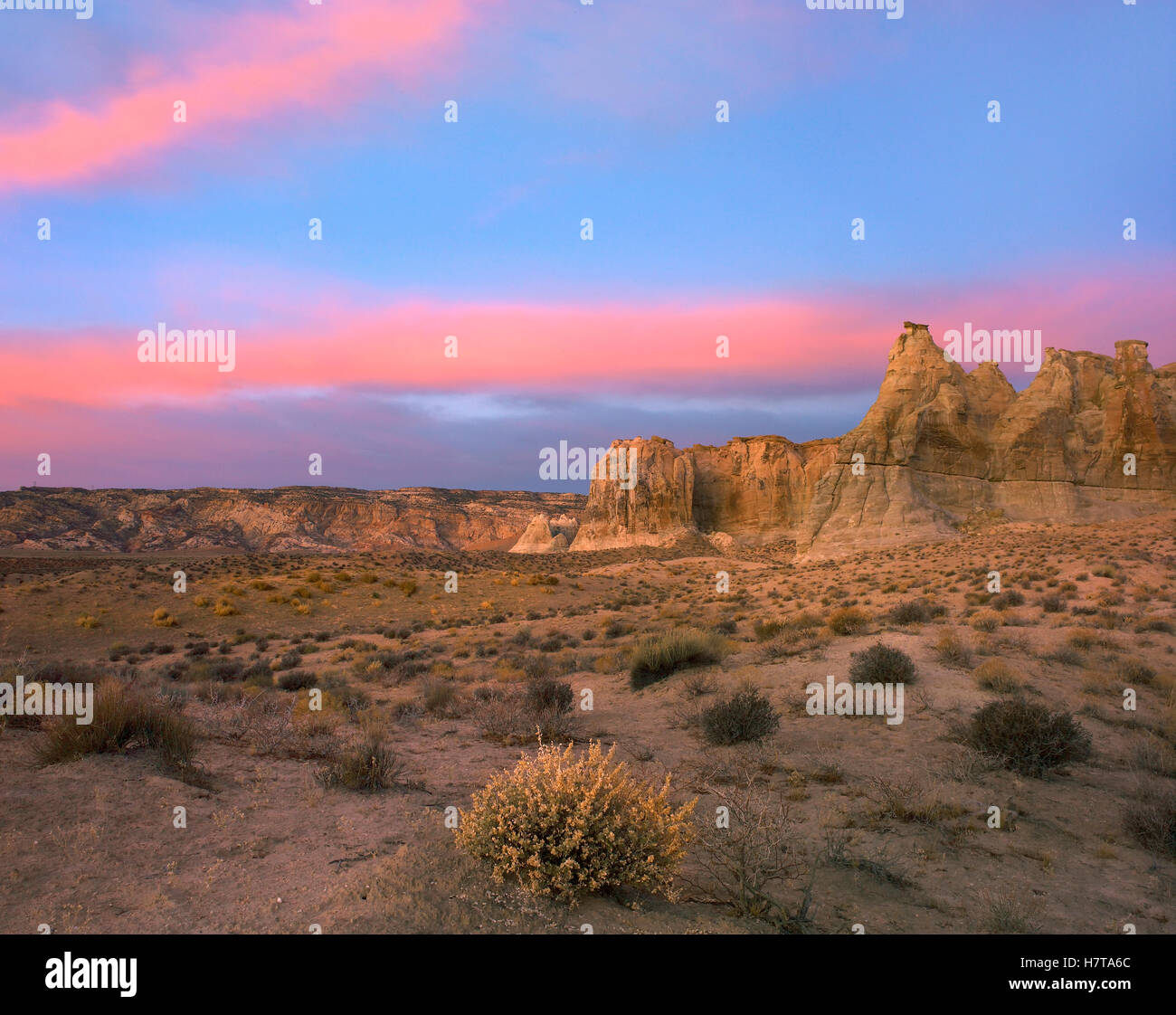 Sandstone formations in Kaiparowits Plateau, Grand Staircase, Escalante ...