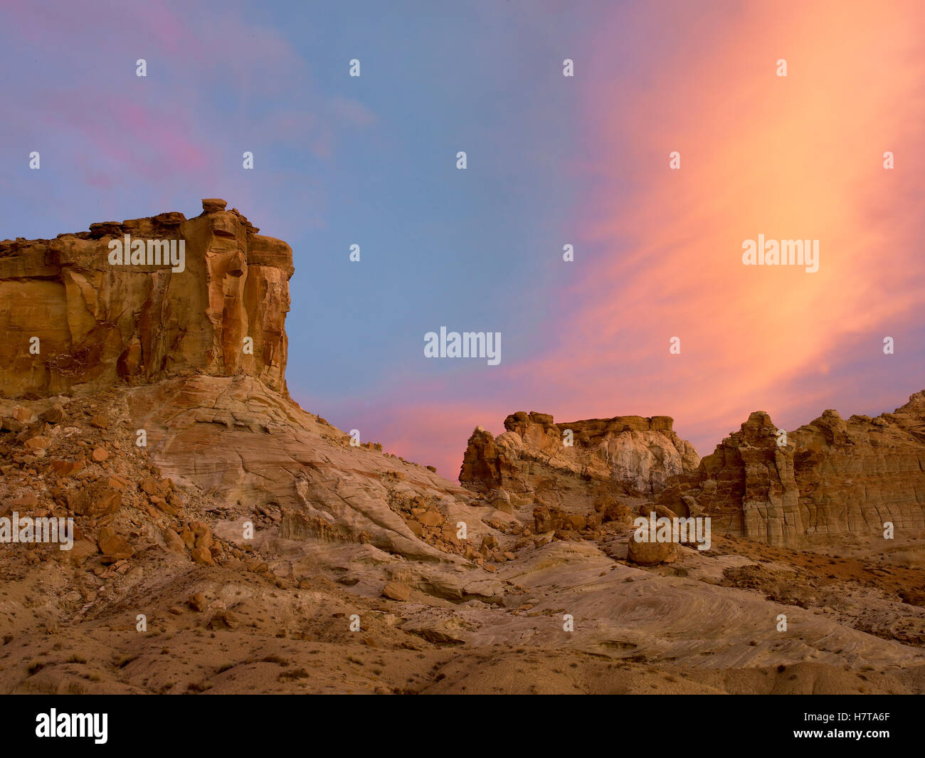 Sandstone formations in Kaiparowits Plateau, Grand Staircase, Escalante ...
