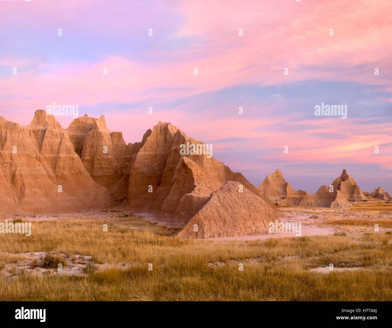 Sandstone striations and erosional features, Badlands National Park ...