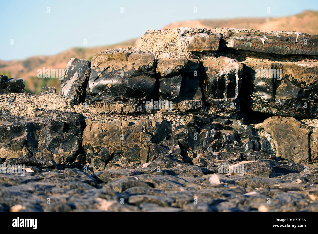 Obsidian rock hi-res stock photography and images - Alamy