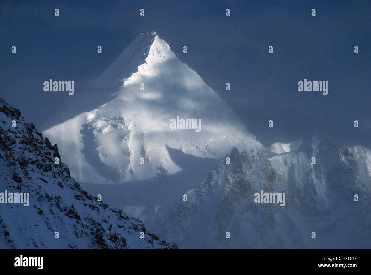 Angel Peak beside K2, second highest peak in the world towering above ...