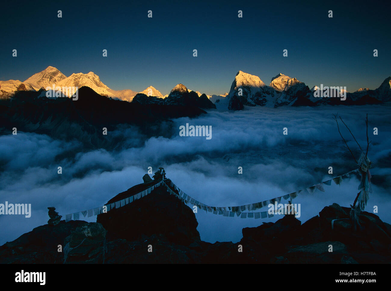 Panorama from Everest to Taweche with alpenglow, Khumbu, Nepal Stock ...