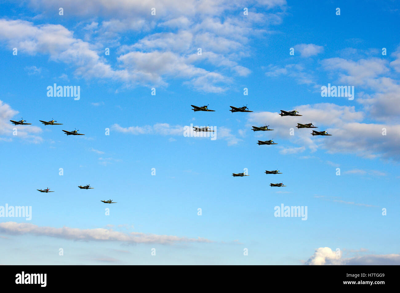 17 Spitfire Aircraft in Formation, Duxford Air show Stock Photo - Alamy