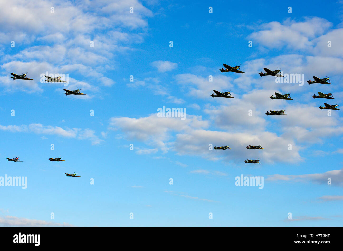 17 Spitfire Aircraft in Formation, Duxford Air show Stock Photo - Alamy