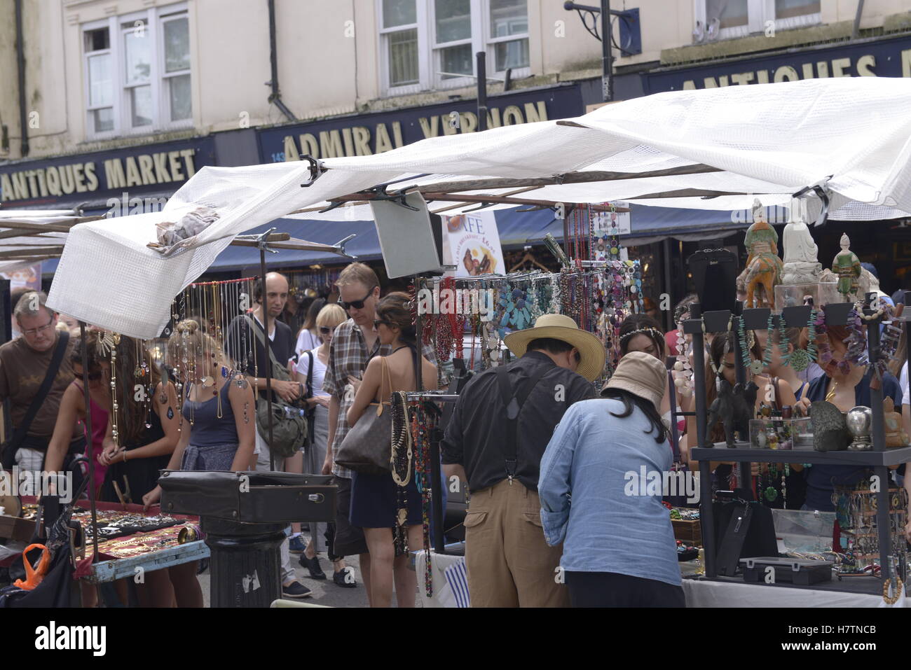 Portobello Road market Stock Photo - Alamy