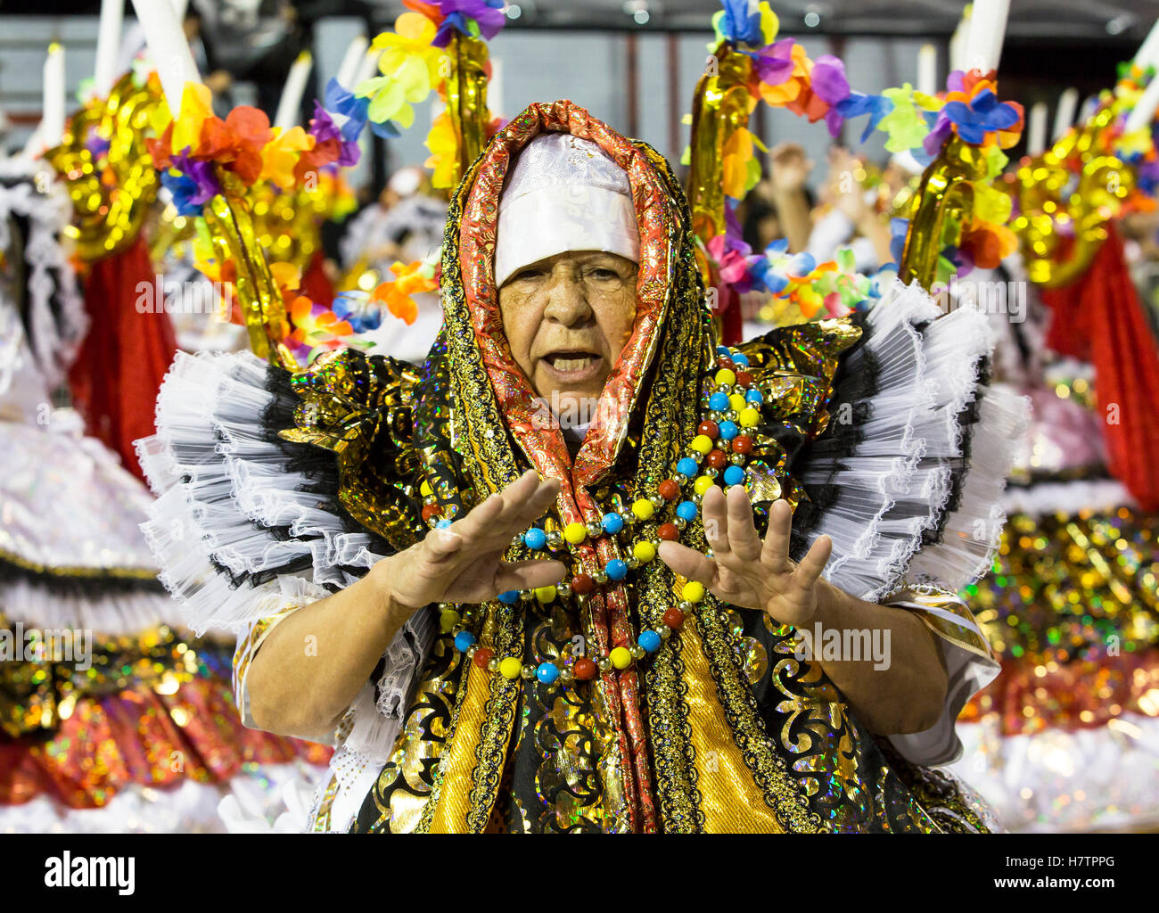 Brazil dancing hi-res stock photography and images - Alamy