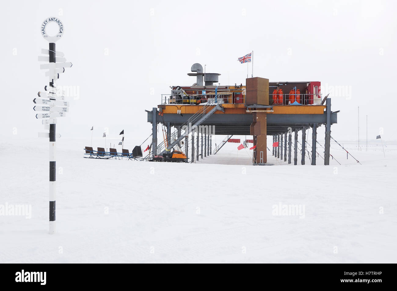 Research base, Brunt Ice Shelf, Antarctica Stock Photo - Alamy