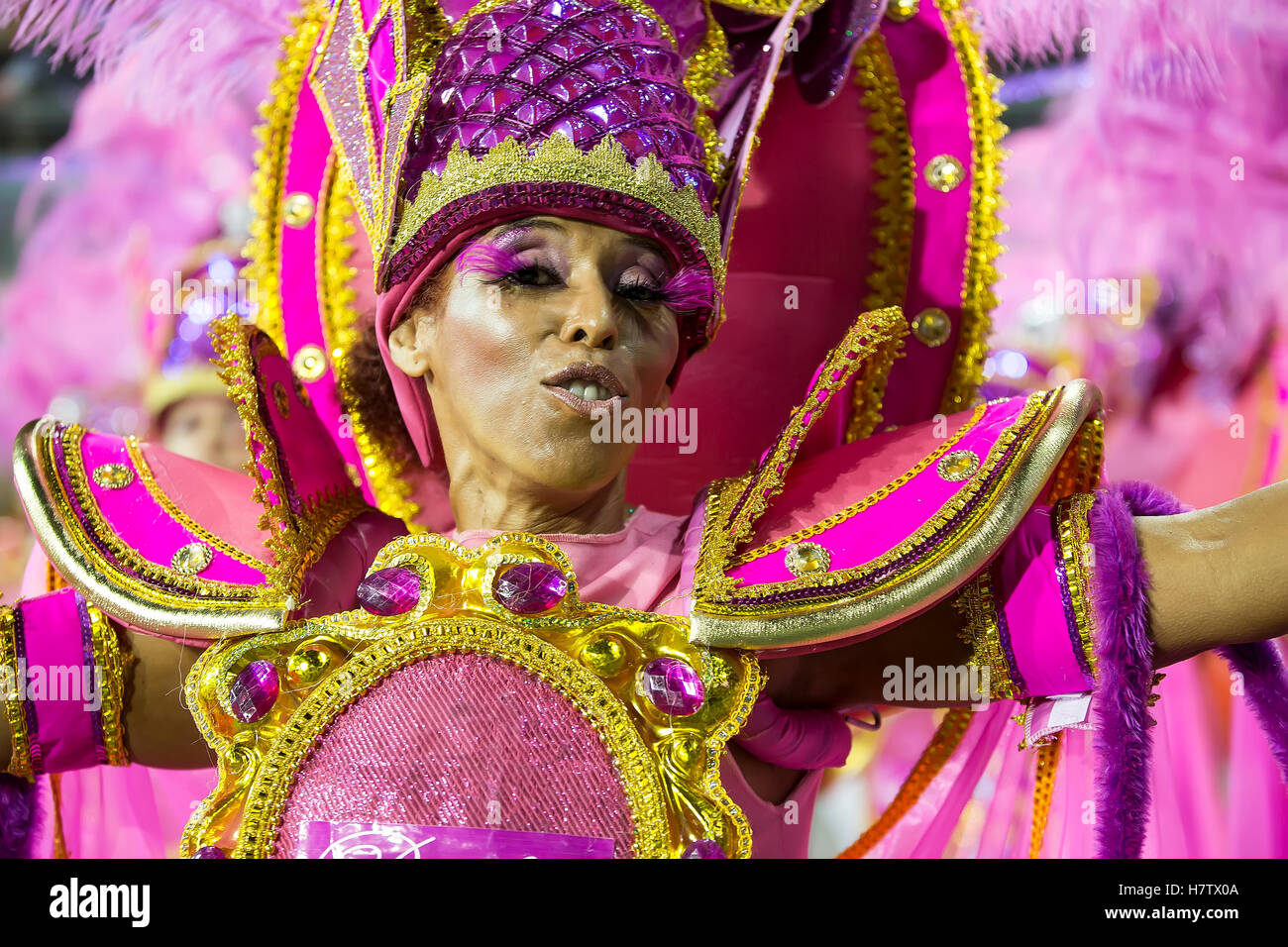 Performers dancing in full costume at carnaval Sao Paulo, Brazil Stock ...