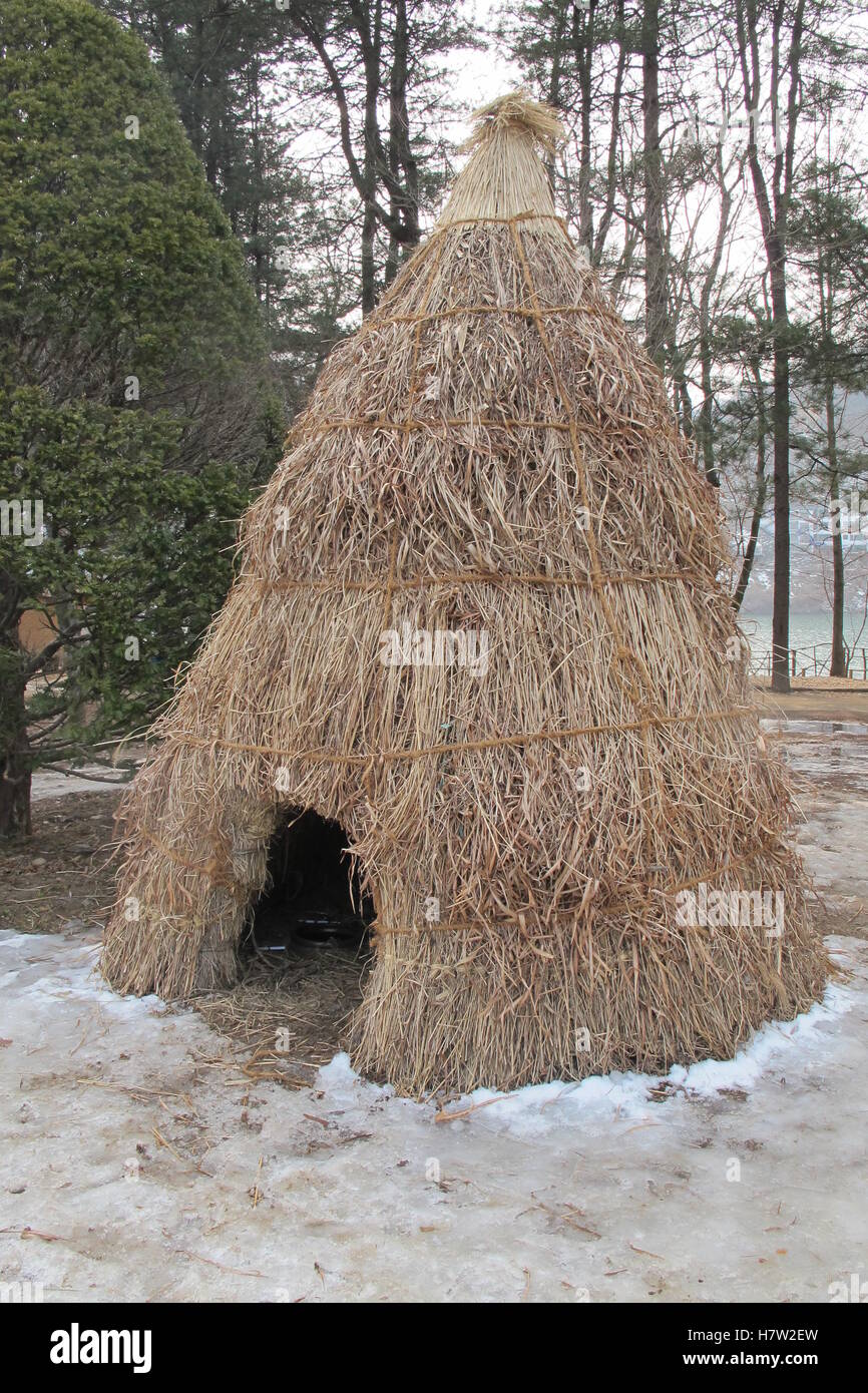 Unique house island hi-res stock photography and images - Alamy