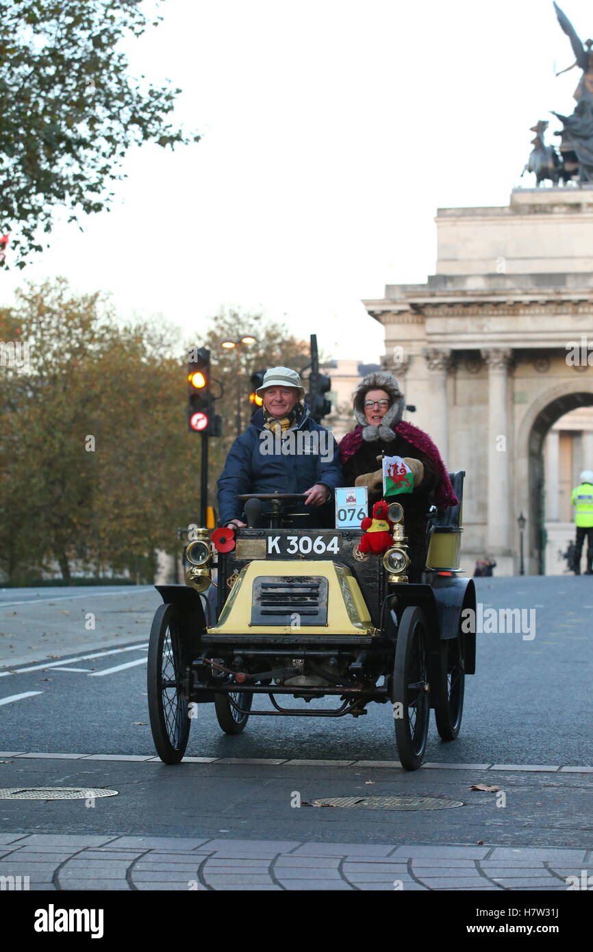 Tony davies hi-res stock photography and images - Alamy