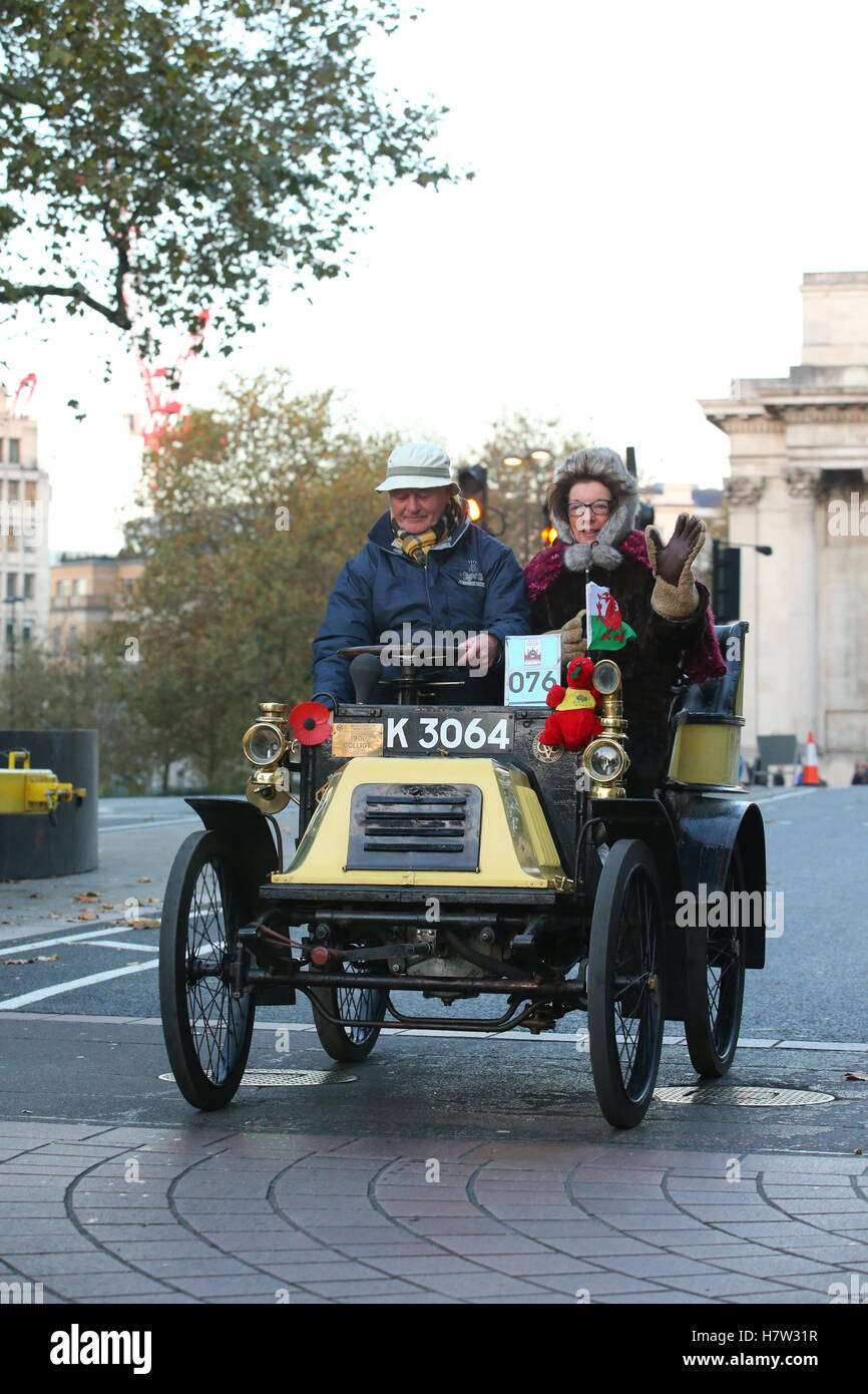 Tony davies hi-res stock photography and images - Alamy