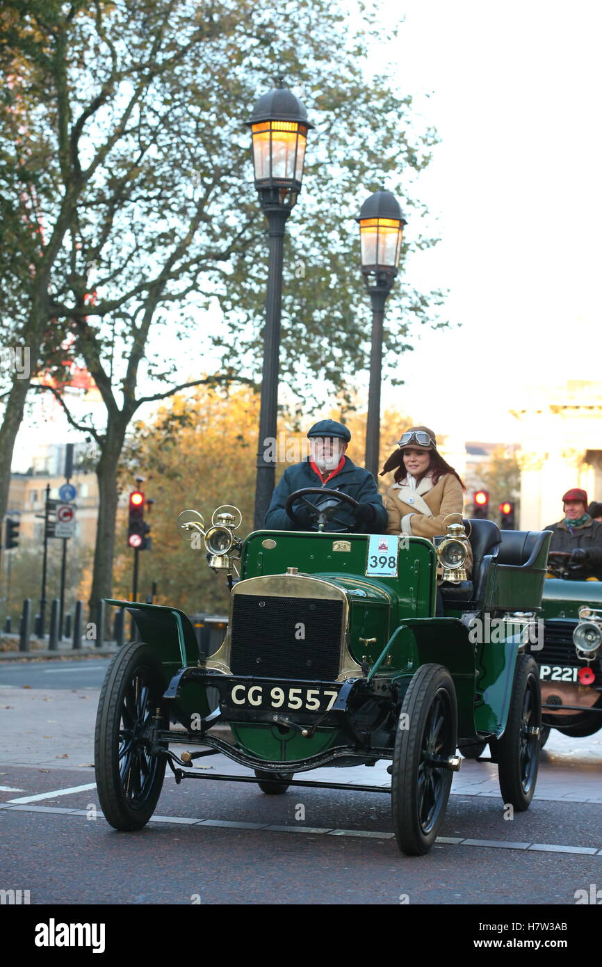 Mr laing hi-res stock photography and images - Alamy