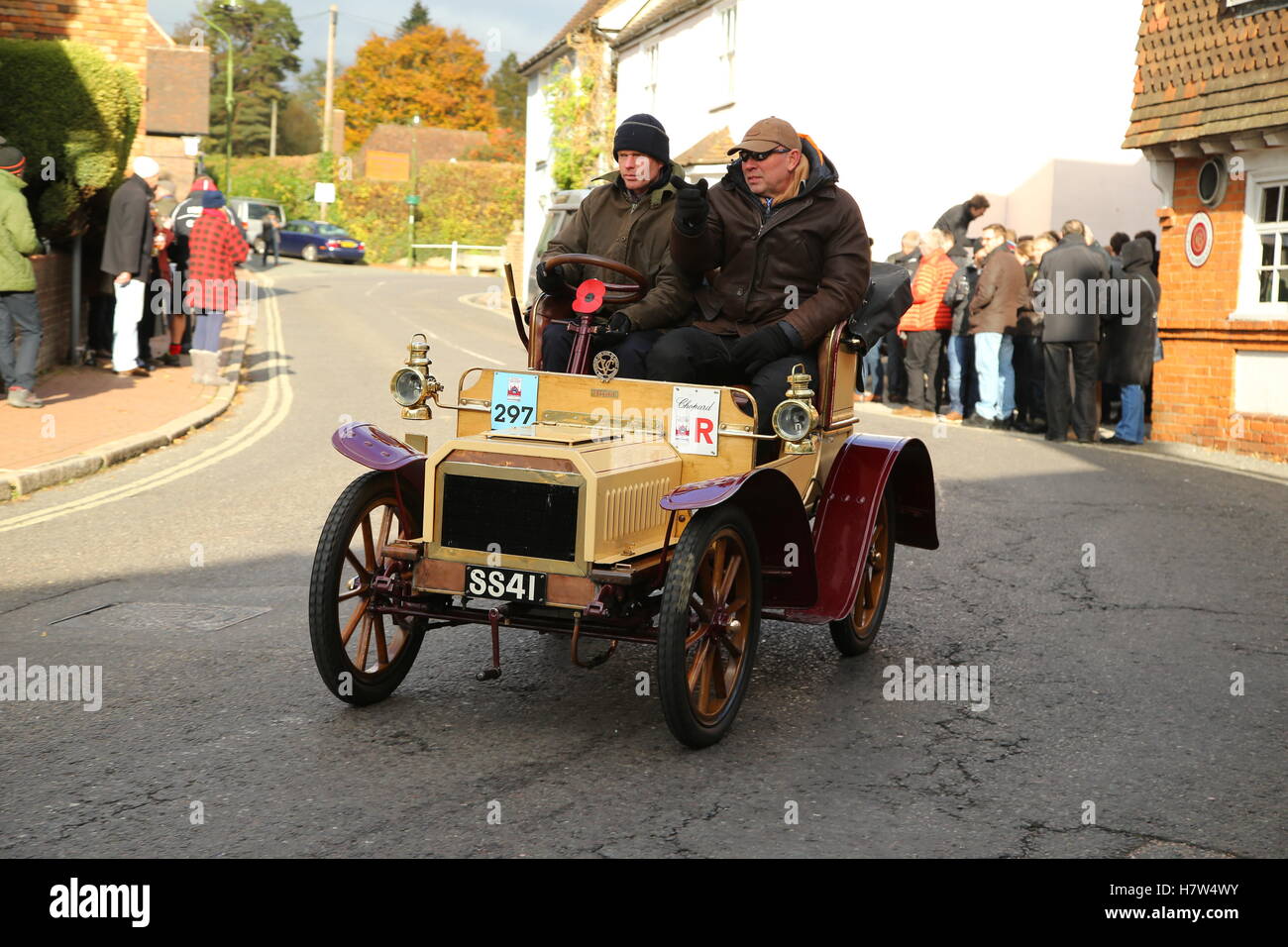 297 VCR297 Miss Sandra Strong Mr Christopher Tabor 1904 Humberette ...
