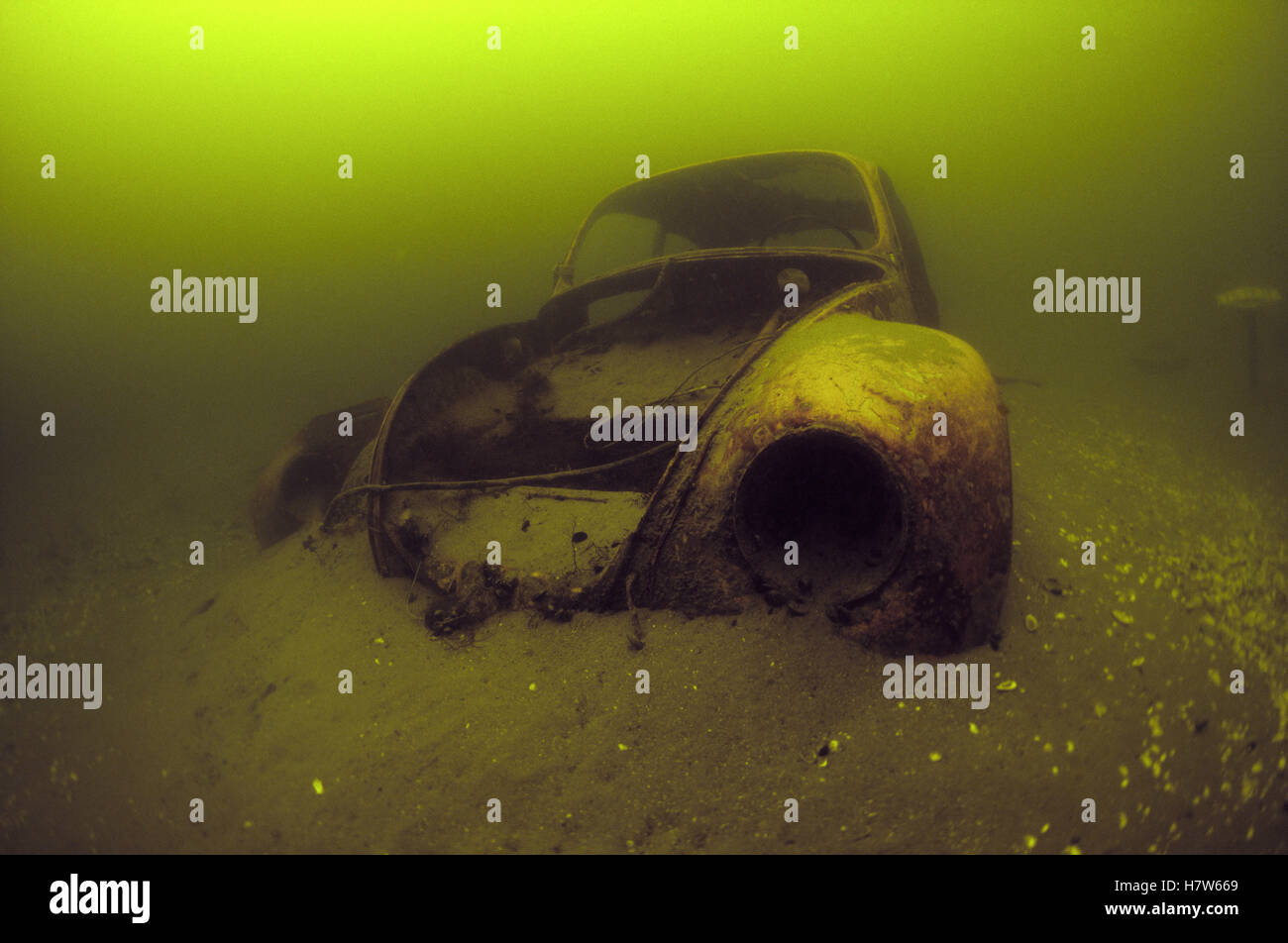 Abandoned Volkswagen Beetle underwater rusting on the ocean floor ...