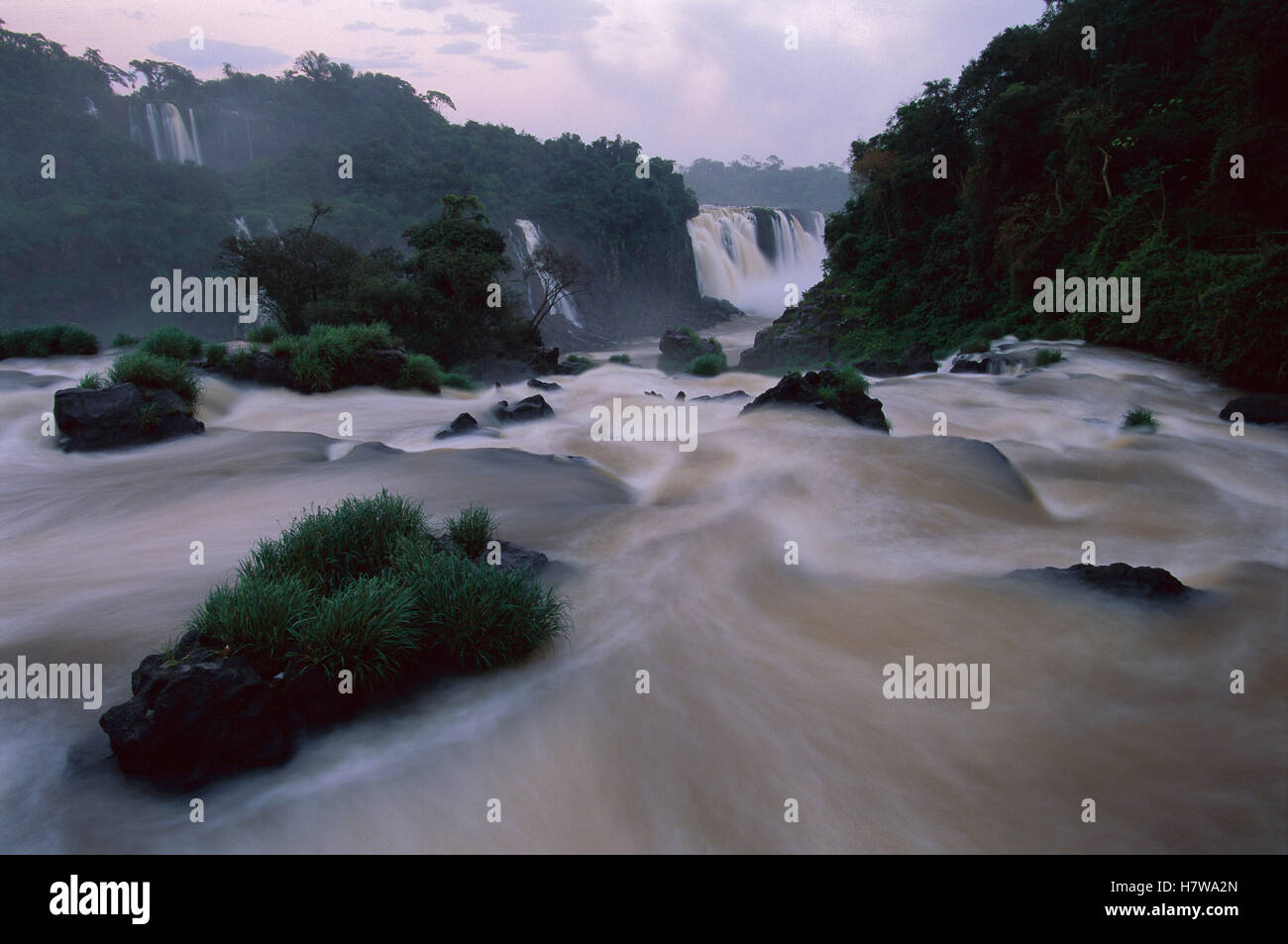 Iguacu Falls, world's largest waterfalls, Brazil and Argentina border ...