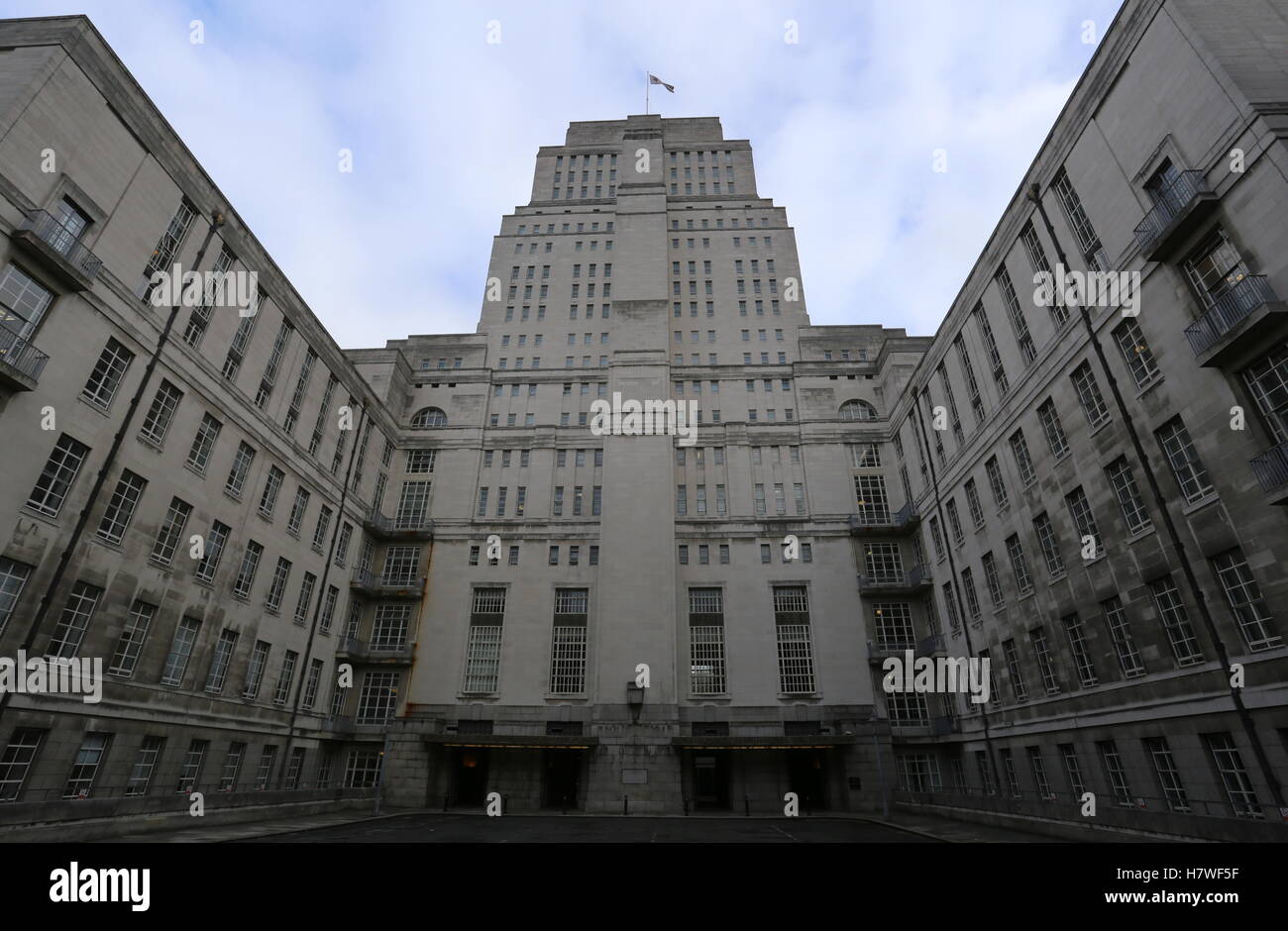 Exterior of Senate House University of London UK November 2016 Stock ...