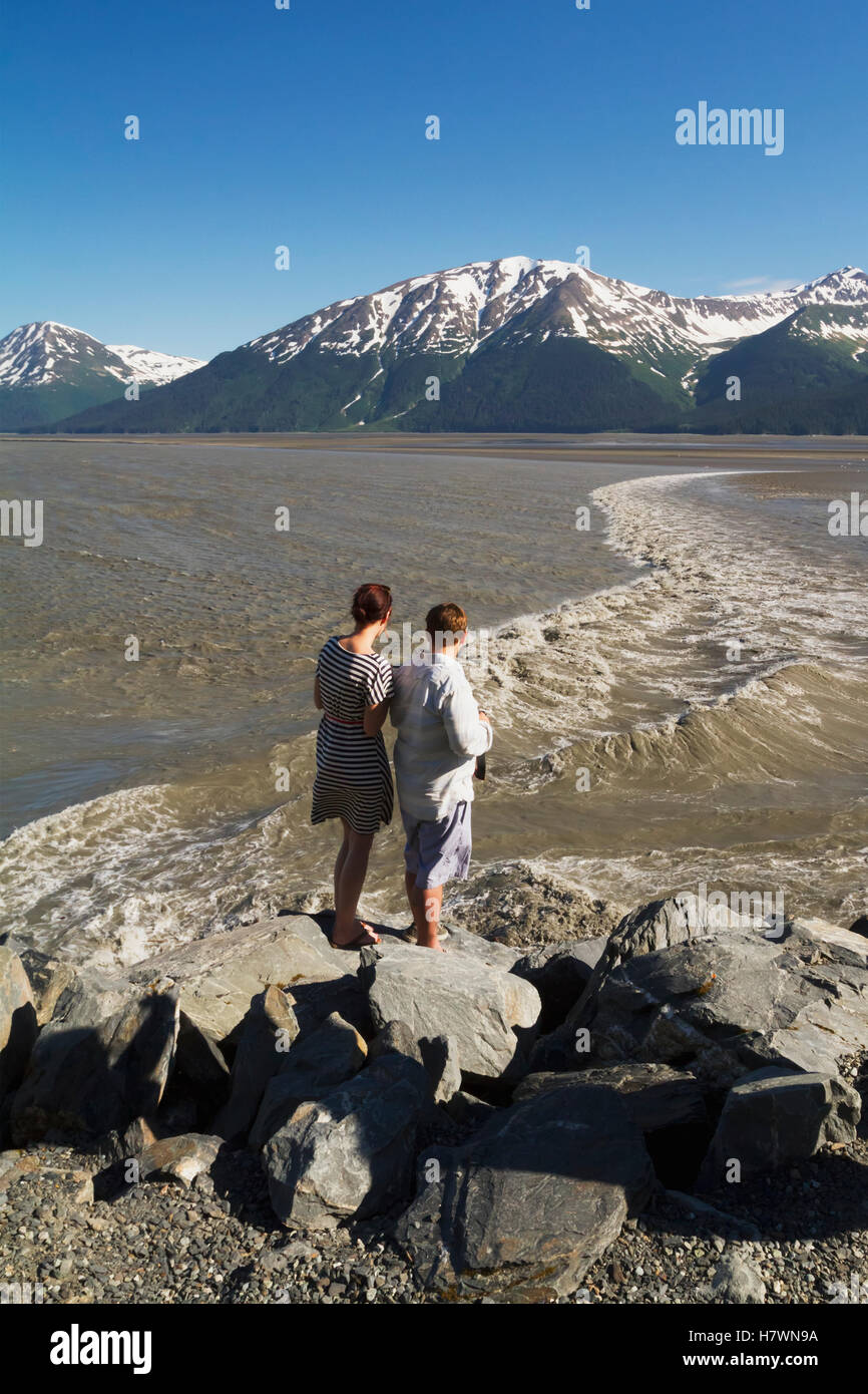 People Watching The Bore Tide In Turnagain Arm. They Are At Mile 94 Of ...