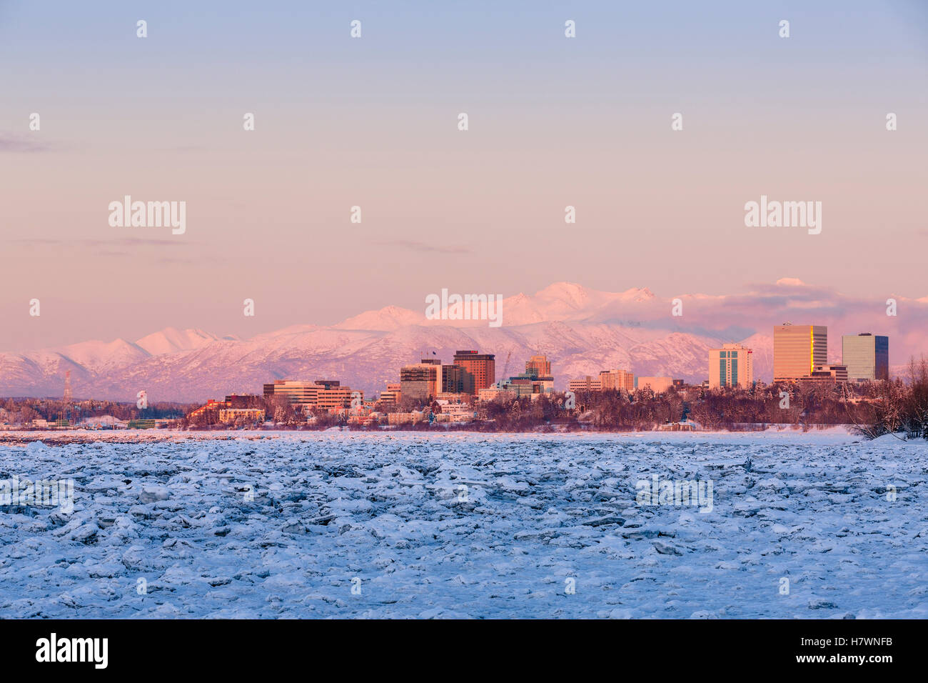 Anchorage office buildings hi-res stock photography and images - Alamy