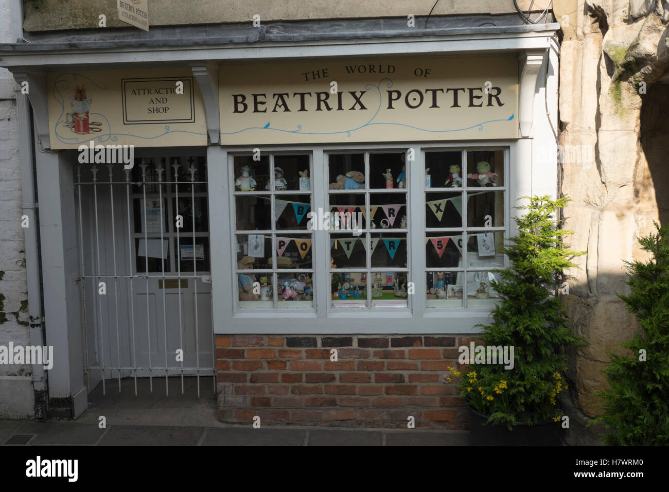 Beatrix potter shop gloucester hi-res stock photography and images - Alamy