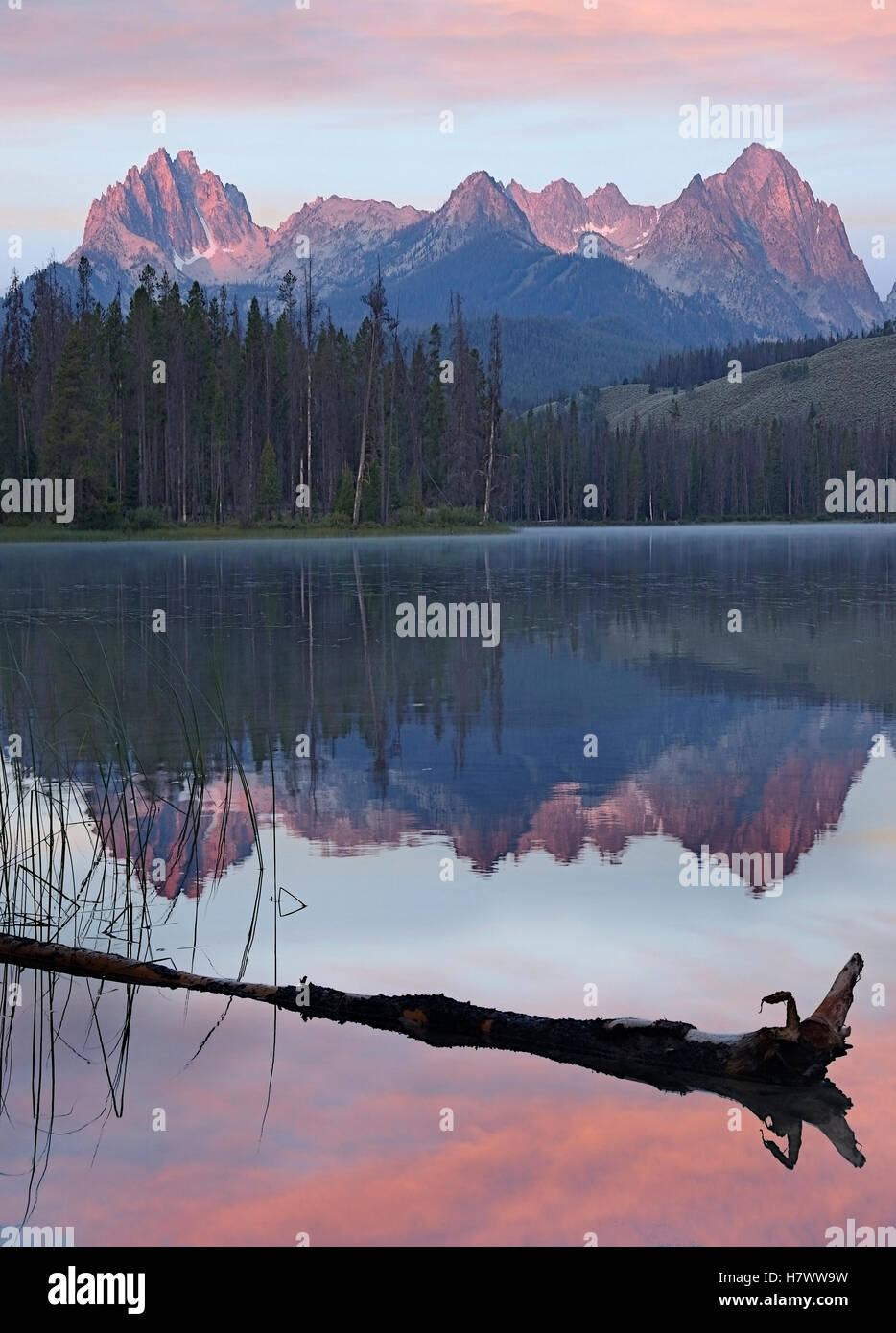 Little Redfish Lake and Sawtooth Range, Sawtooth National Recreation ...