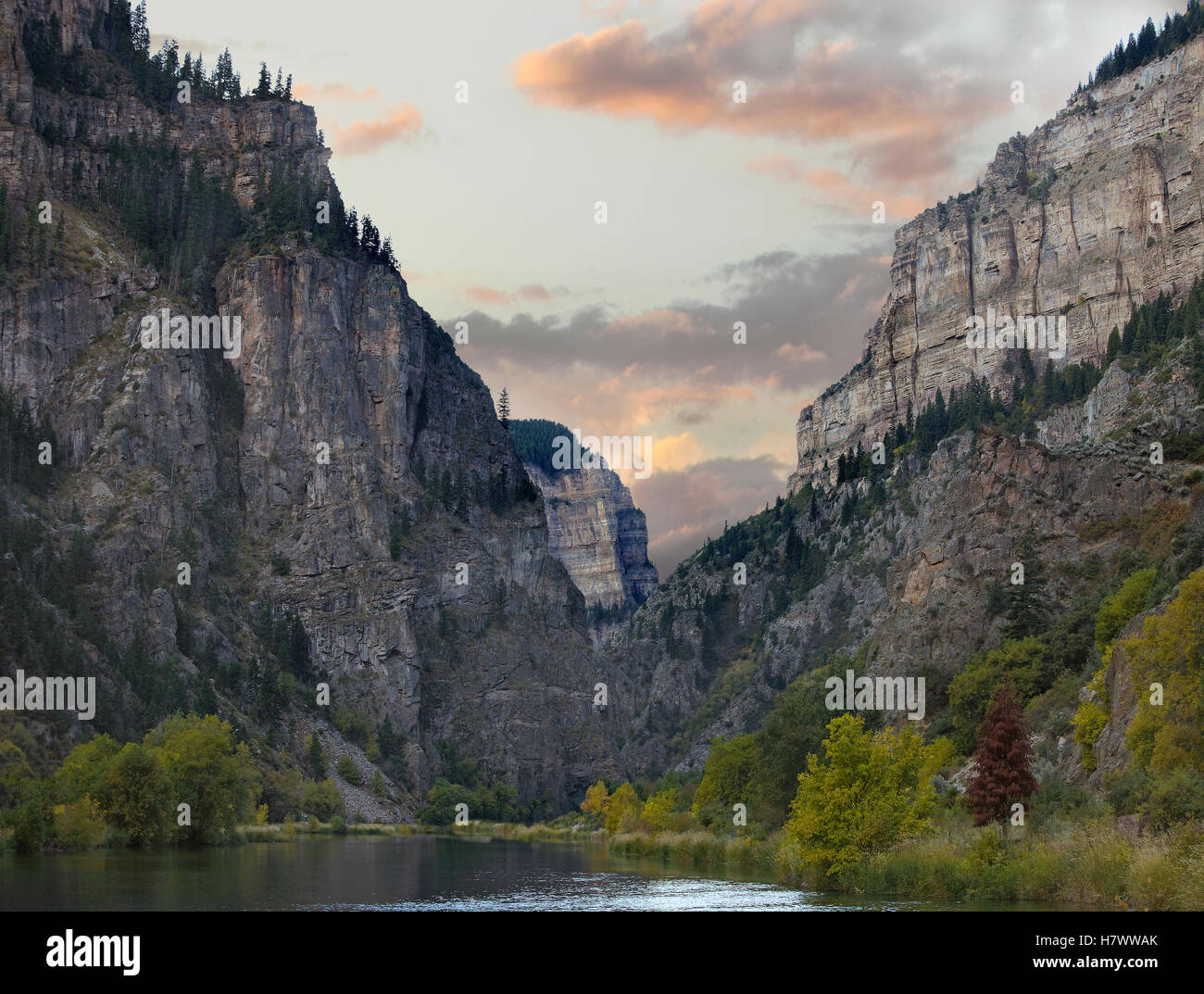 Colorado River in Glenwood Canyon, the upper layers of are sandstone ...