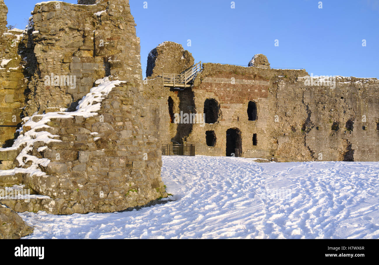 Denbigh castle denbigh denbighshire north hi-res stock photography and ...