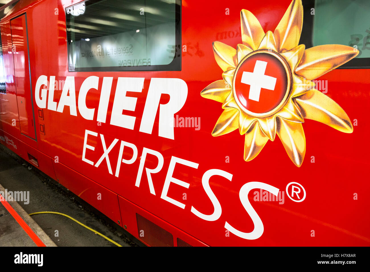 Glacier express train hi-res stock photography and images - Alamy