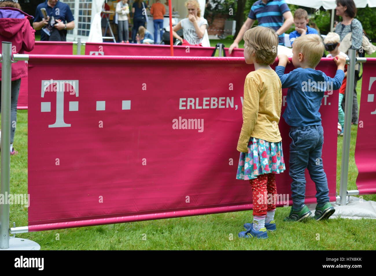 Onlooker at an event in bonn hi-res stock photography and images - Alamy