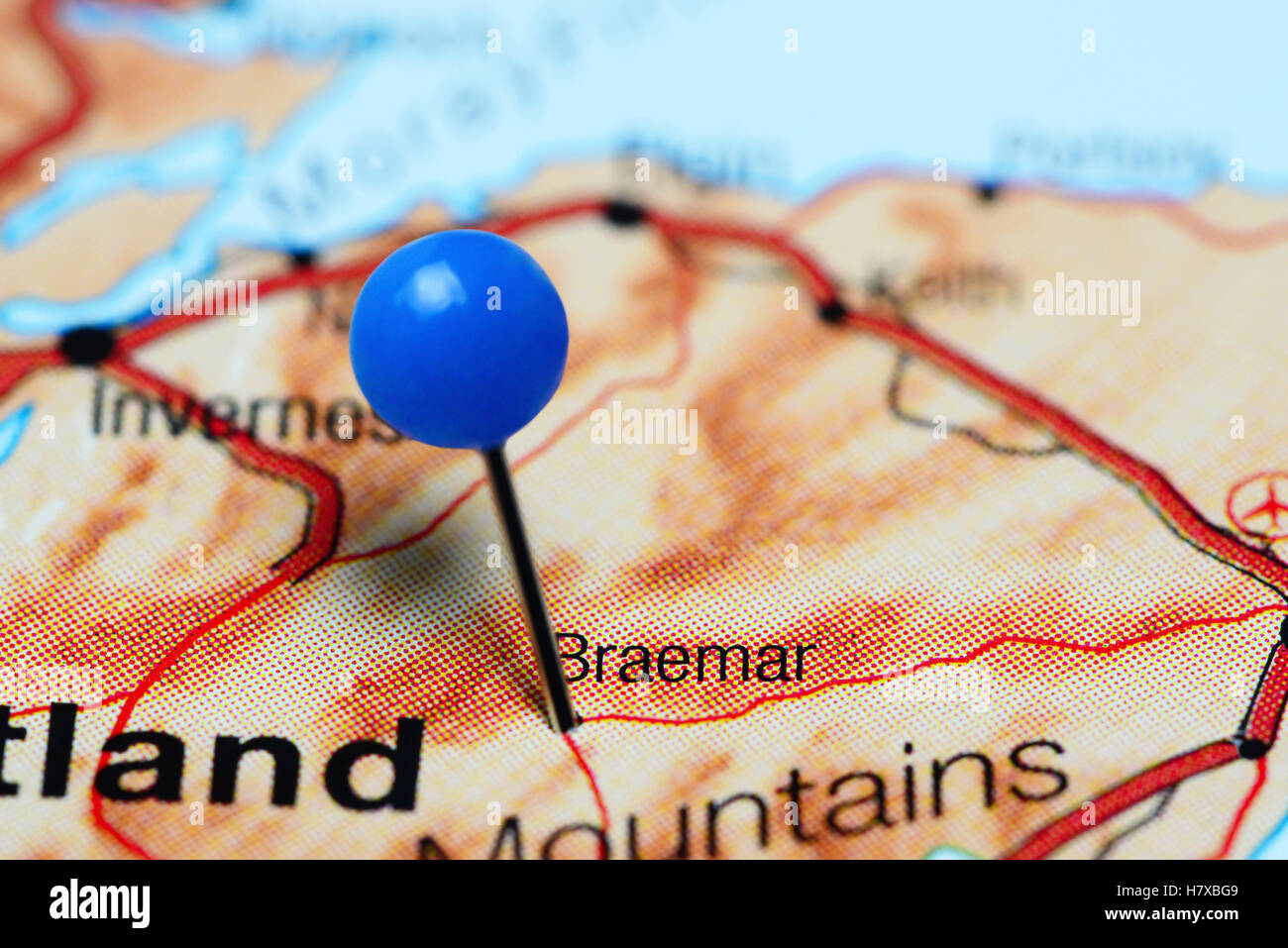 Braemar pinned on a map of Scotland Stock Photo - Alamy