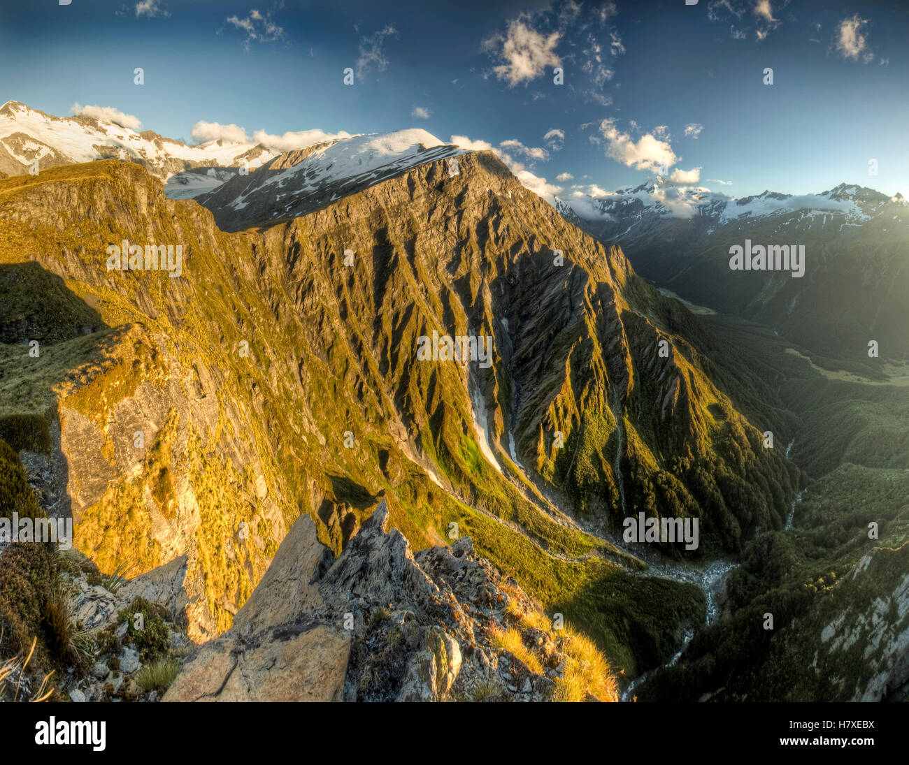 Cascade Saddle at sunrise, Mount Aspiring on right above Matukituki ...