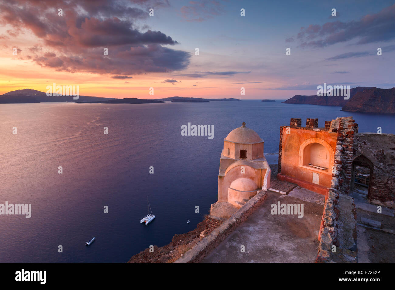 Santorini Venetian Castle High Resolution Stock Photography and Images ...