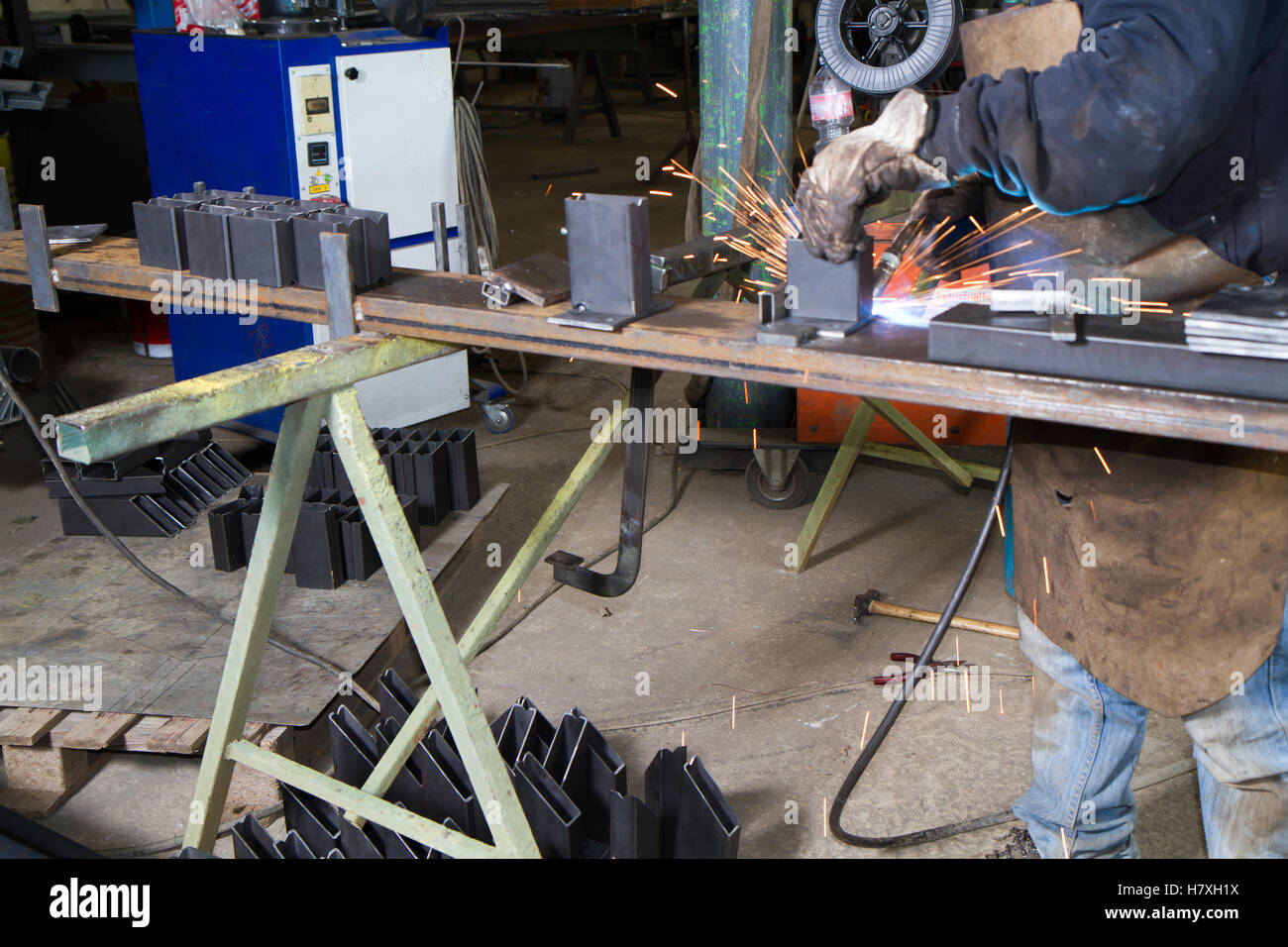 metalworker at work in his workshop Stock Photo - Alamy