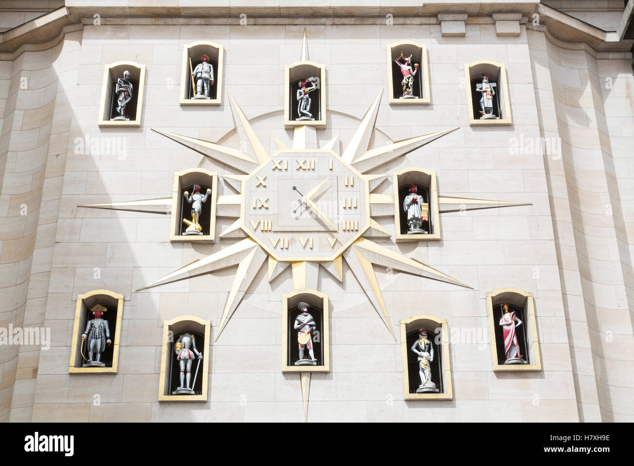 Uhrzeit hi-res stock photography and images - Alamy