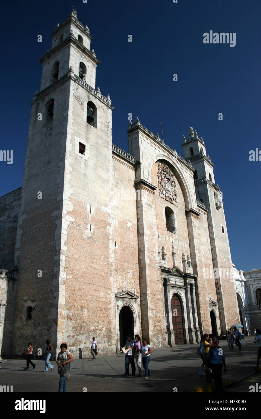 merida historica place Stock Photo - Alamy