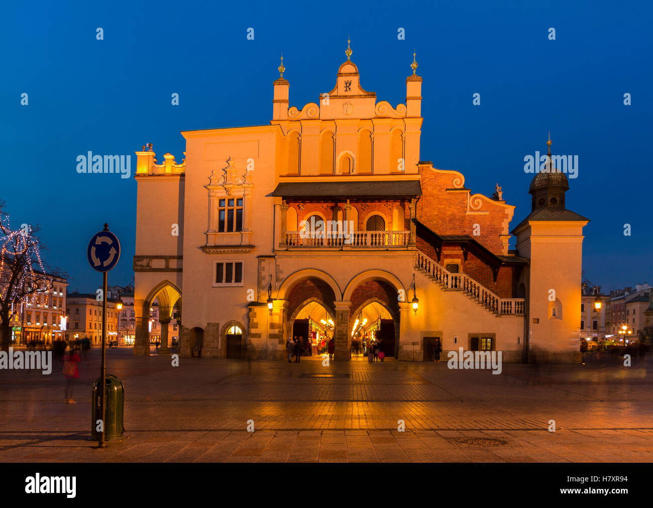 Market square in Krakow, Poland Stock Photo - Alamy