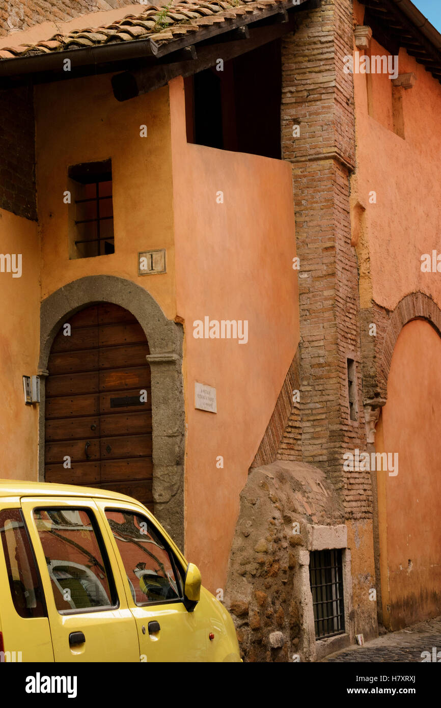 Terracotta house hi-res stock photography and images - Alamy