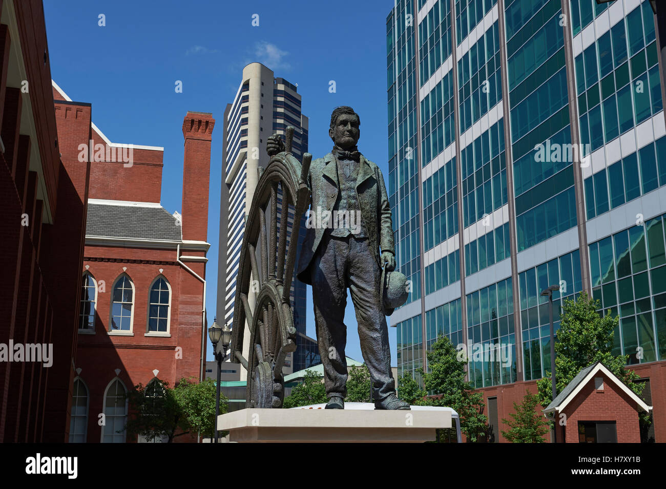 Captain Tom Ryman statue, Ryman Theatre; Nashville, Tennessee, United ...