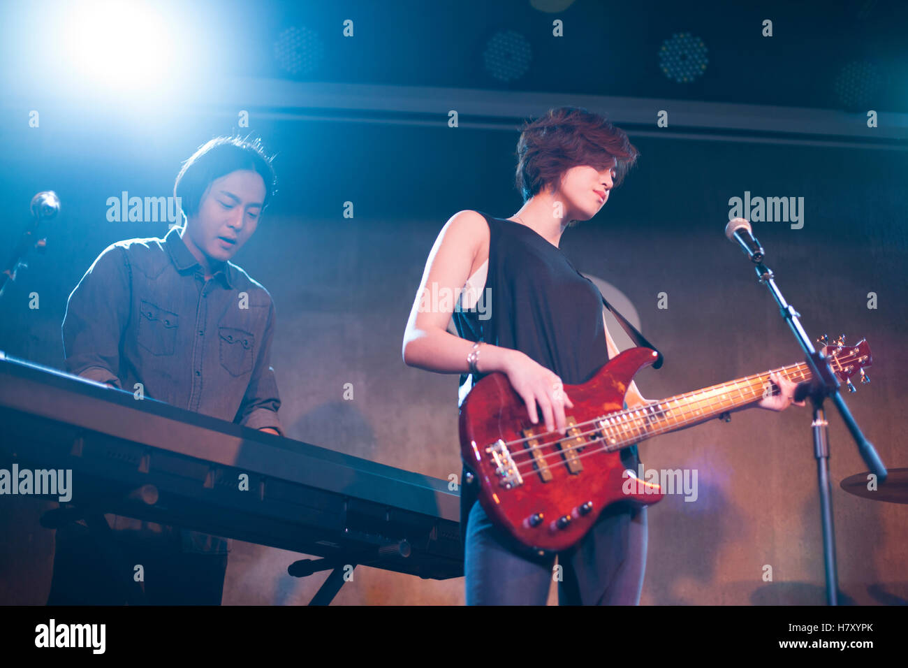 Chinese musical band performing on stage Stock Photo - Alamy