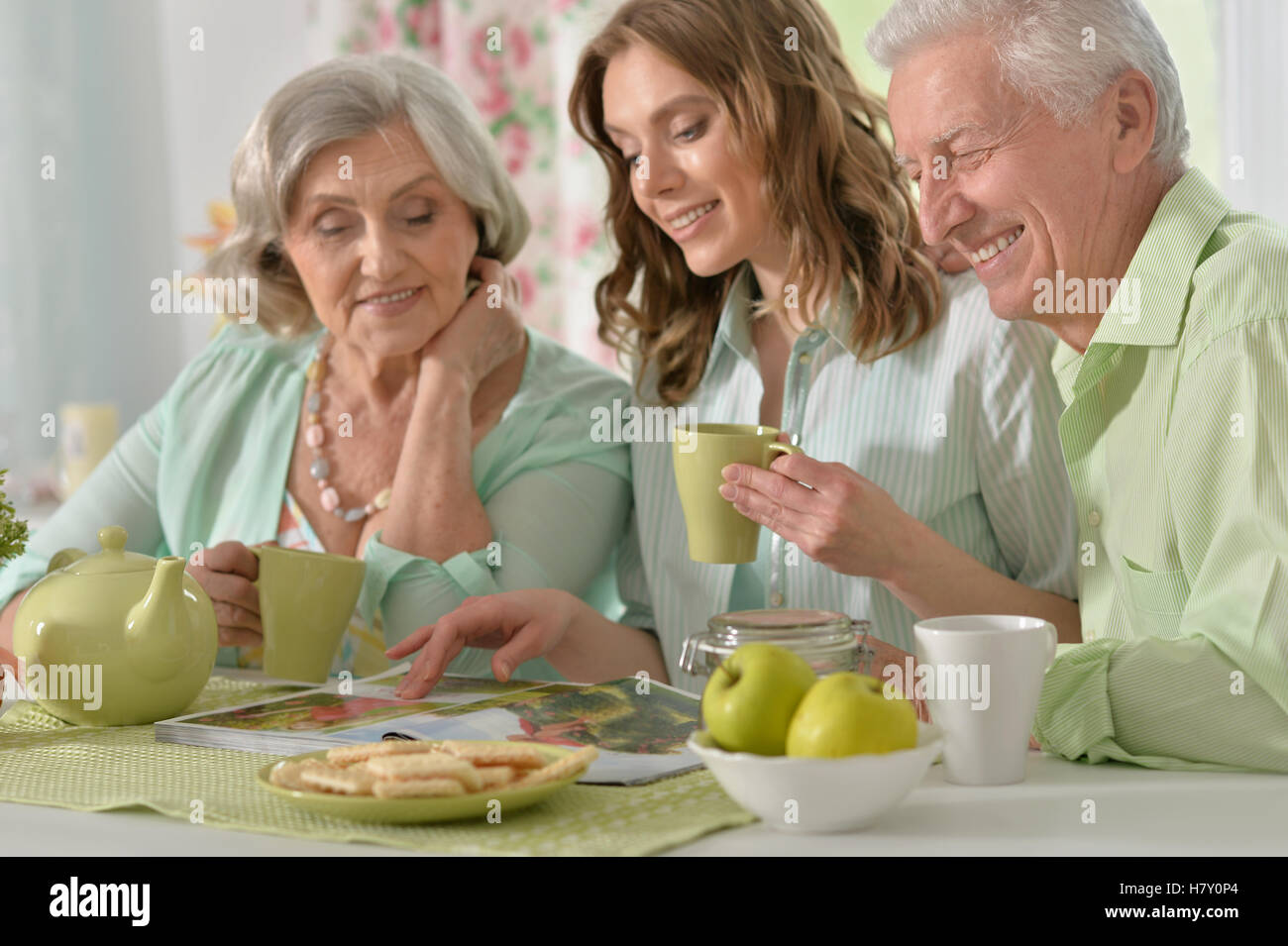 Attractive father adult daughter tea hi-res stock photography and ...