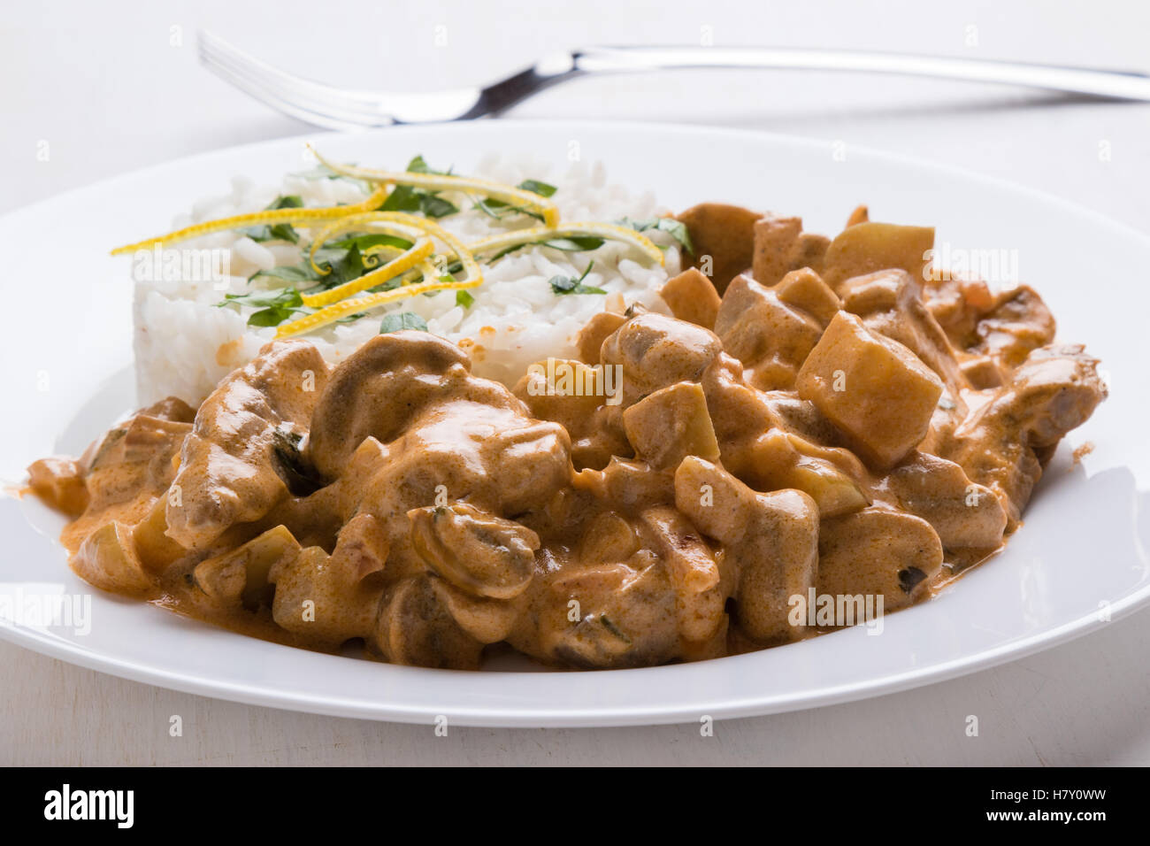 Beef stroganoff rice hi-res stock photography and images - Alamy