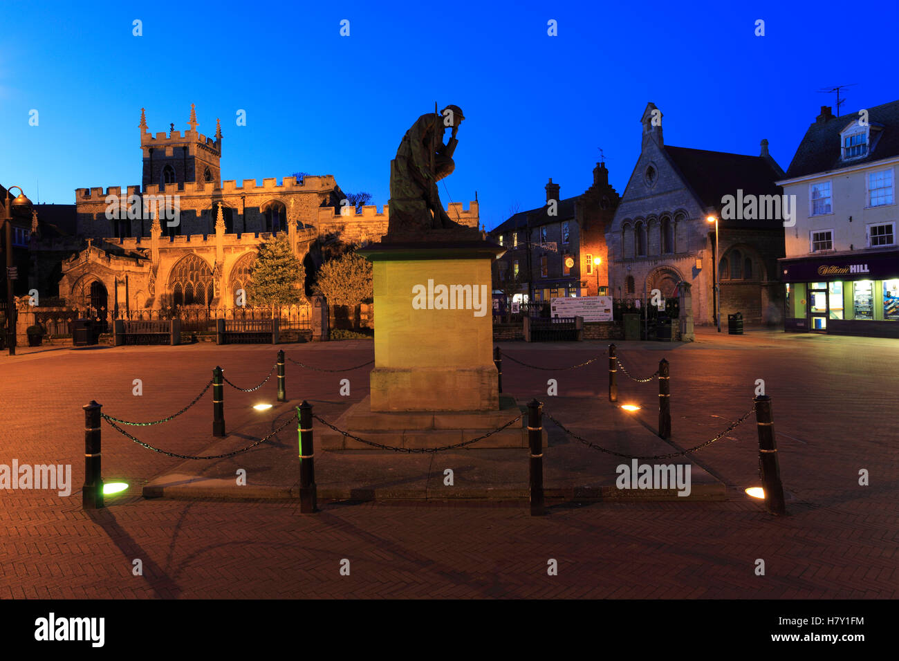 War Memorial and All Saints Church, Huntingdon Town, Market Square ...
