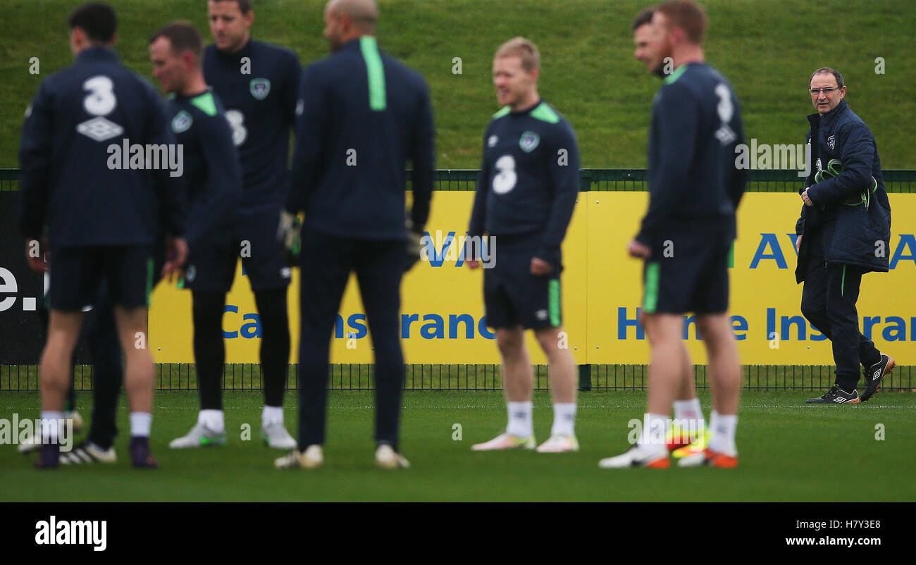 Republic of Ireland manager Martin O'Neill watches his players during a ...