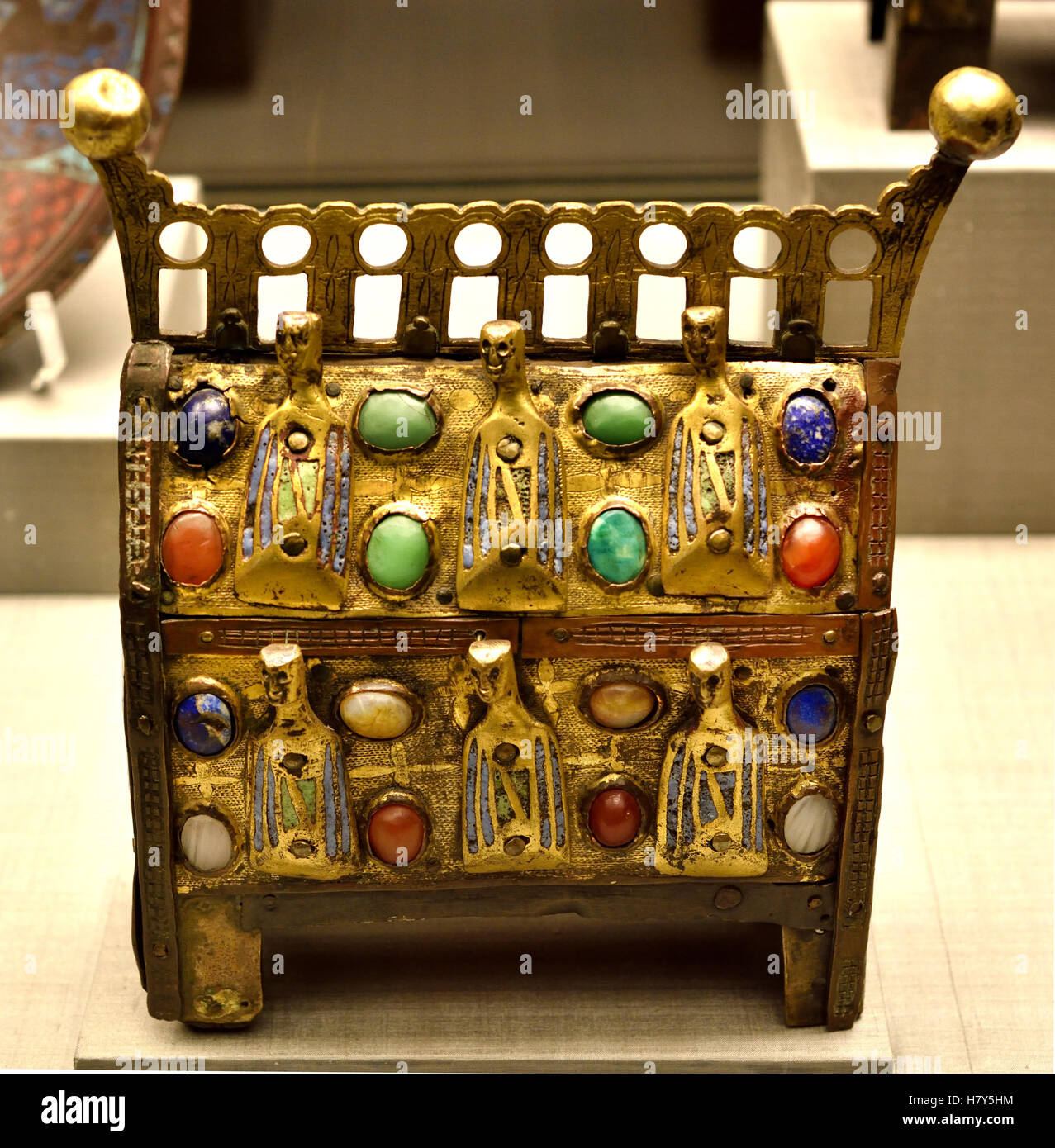 Enger reliquary hi-res stock photography and images - Alamy