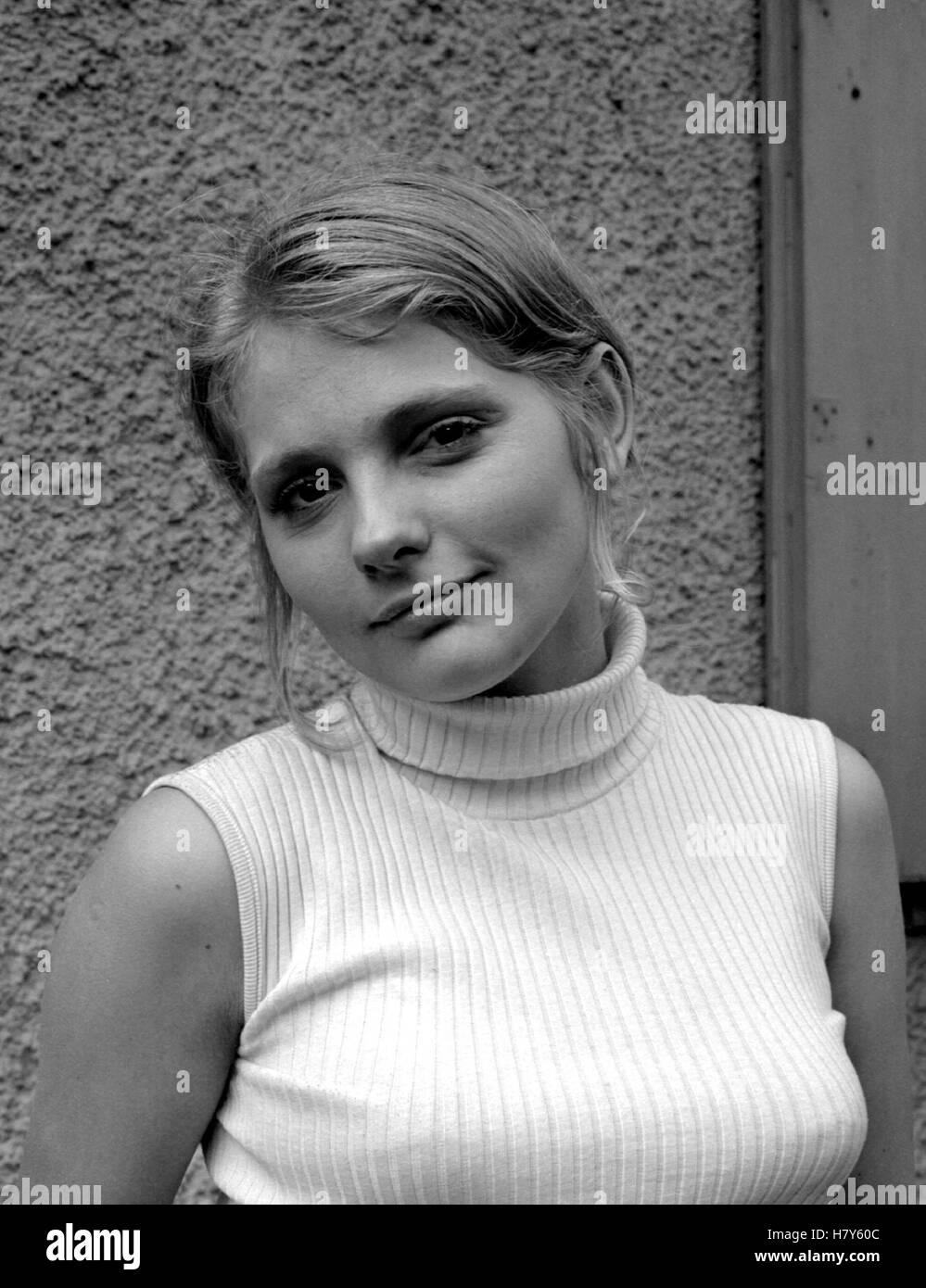 DER KOMMISSAR: Die kleine Schubelik, D 1970, Regie: Georg Tressler, SUSANNE SCHAEFER Stock Photo ...