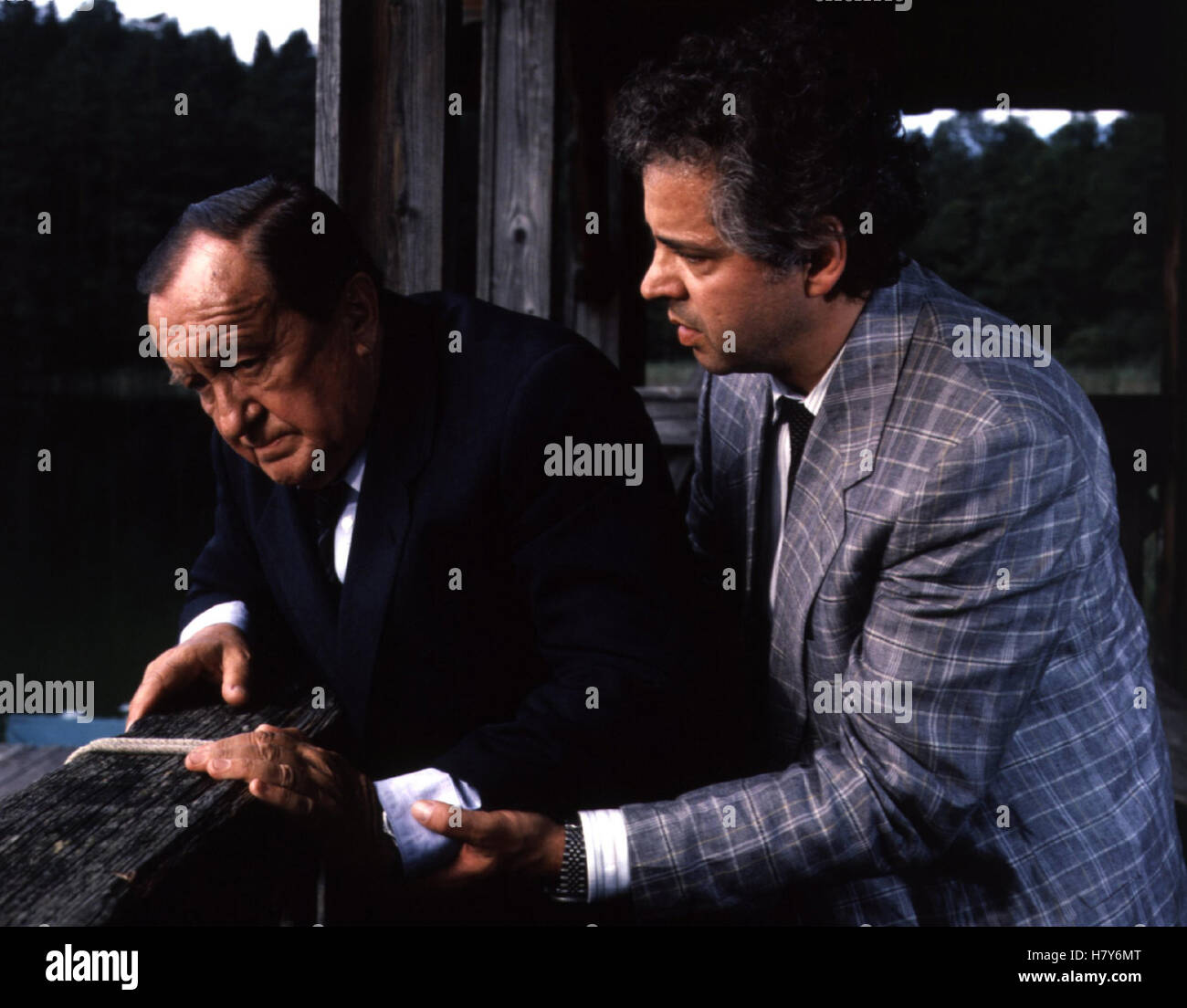 DER ALTE: Zwei Leben, D 1989, Regie: Günter Gräwert, SIEGFRIED LOWITZ ...